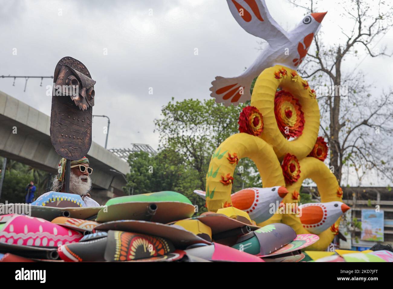 Pohela boishakh masks hi-res stock photography and images - Alamy