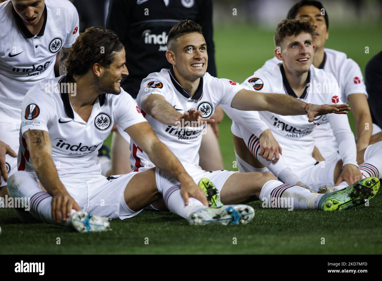 Eintracht Frankfurt players celebrates the victory during the second ...