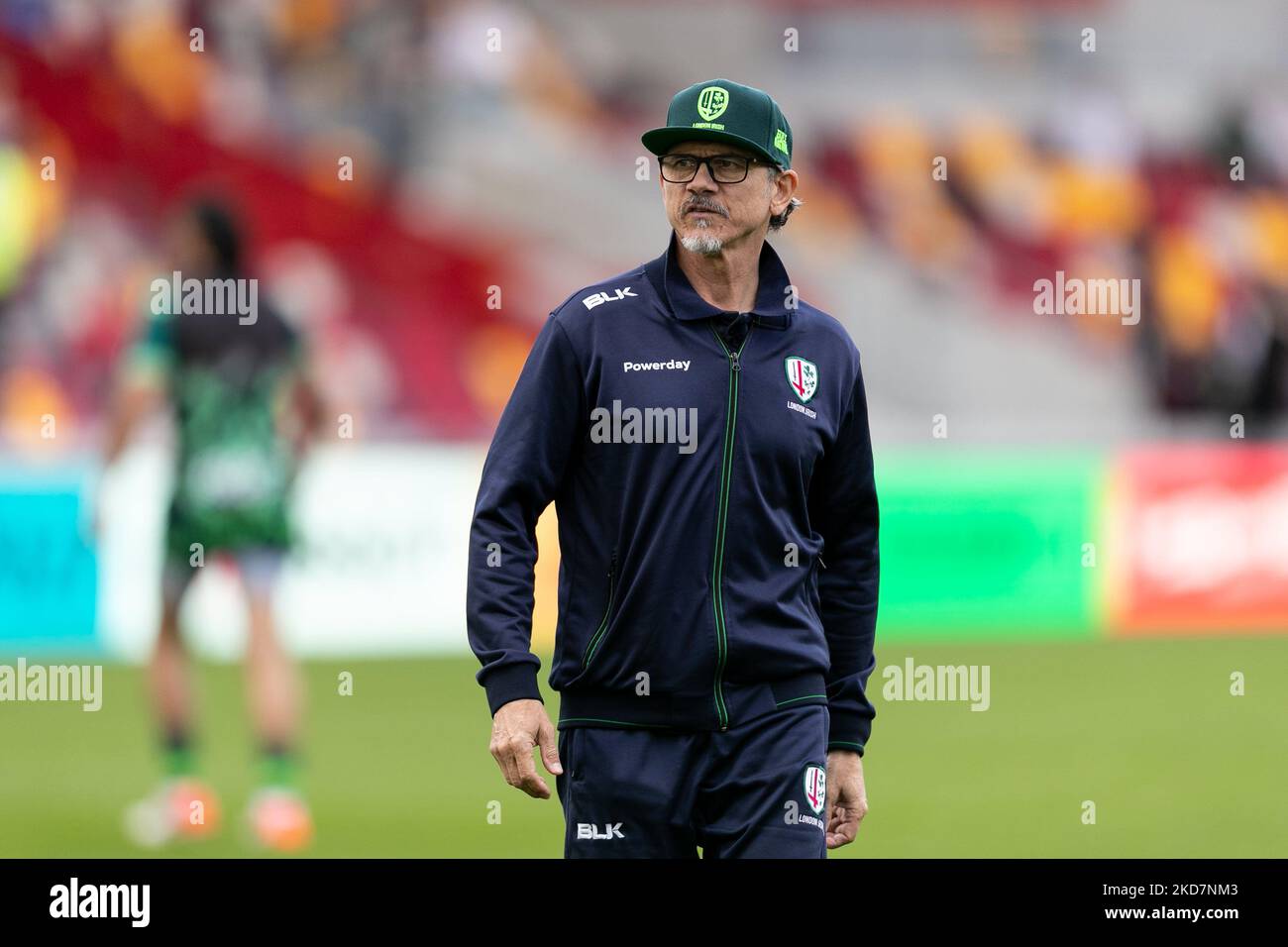 Les kiss rugby hi-res stock photography and images - Alamy