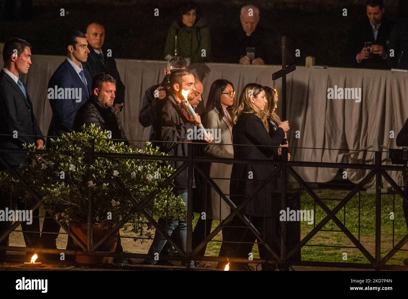 The traditional Way of the Cross at the Colosseum by Pope Francis on ...