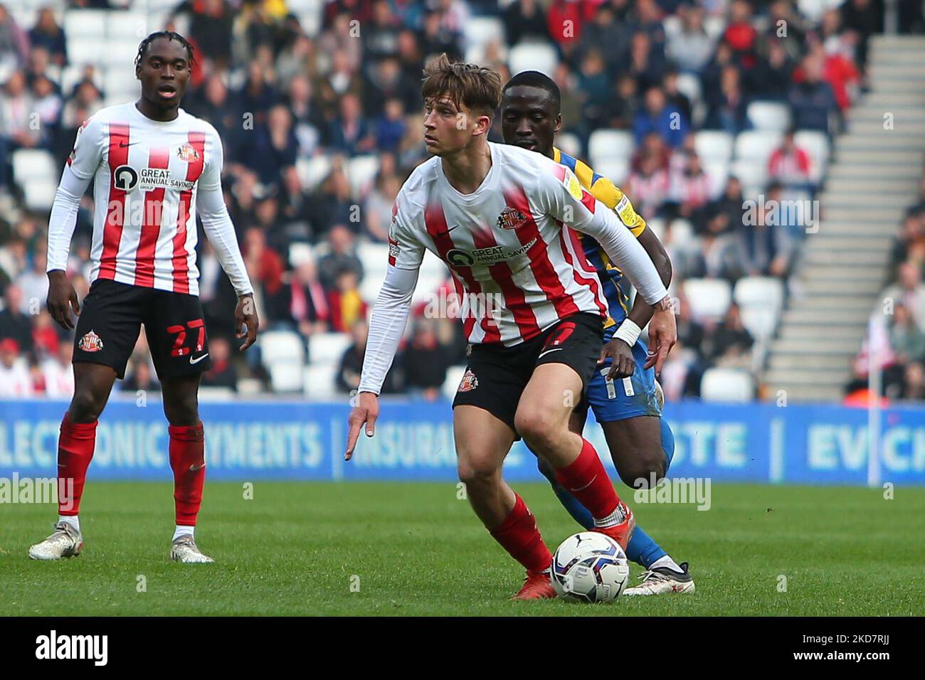 Sunderland's Jack Clarke breaks upfield during the Sky Bet League 1 ...