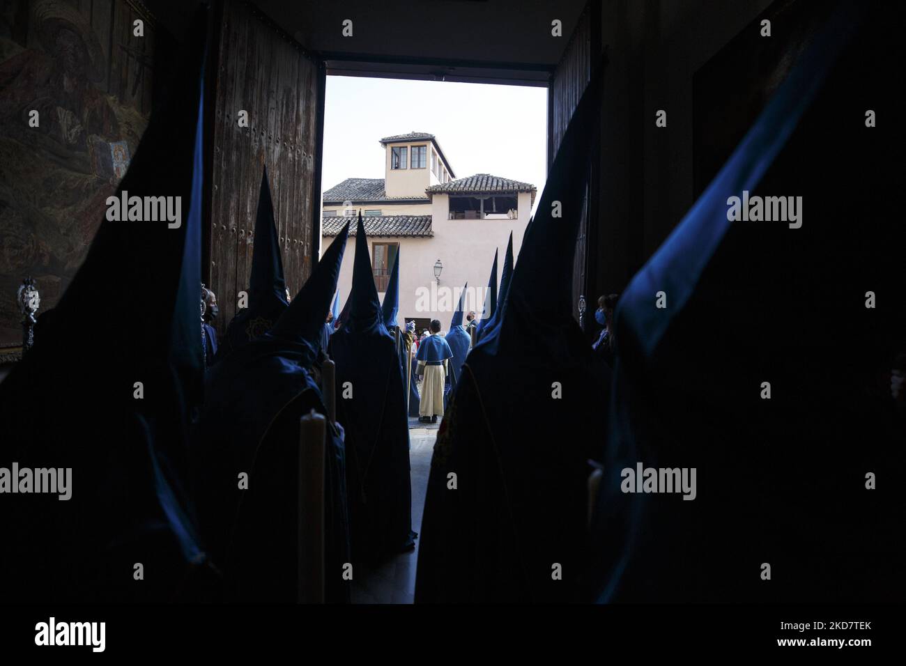 Penitents from the Santa Maria de la Alhambra Brotherhood starts the ...