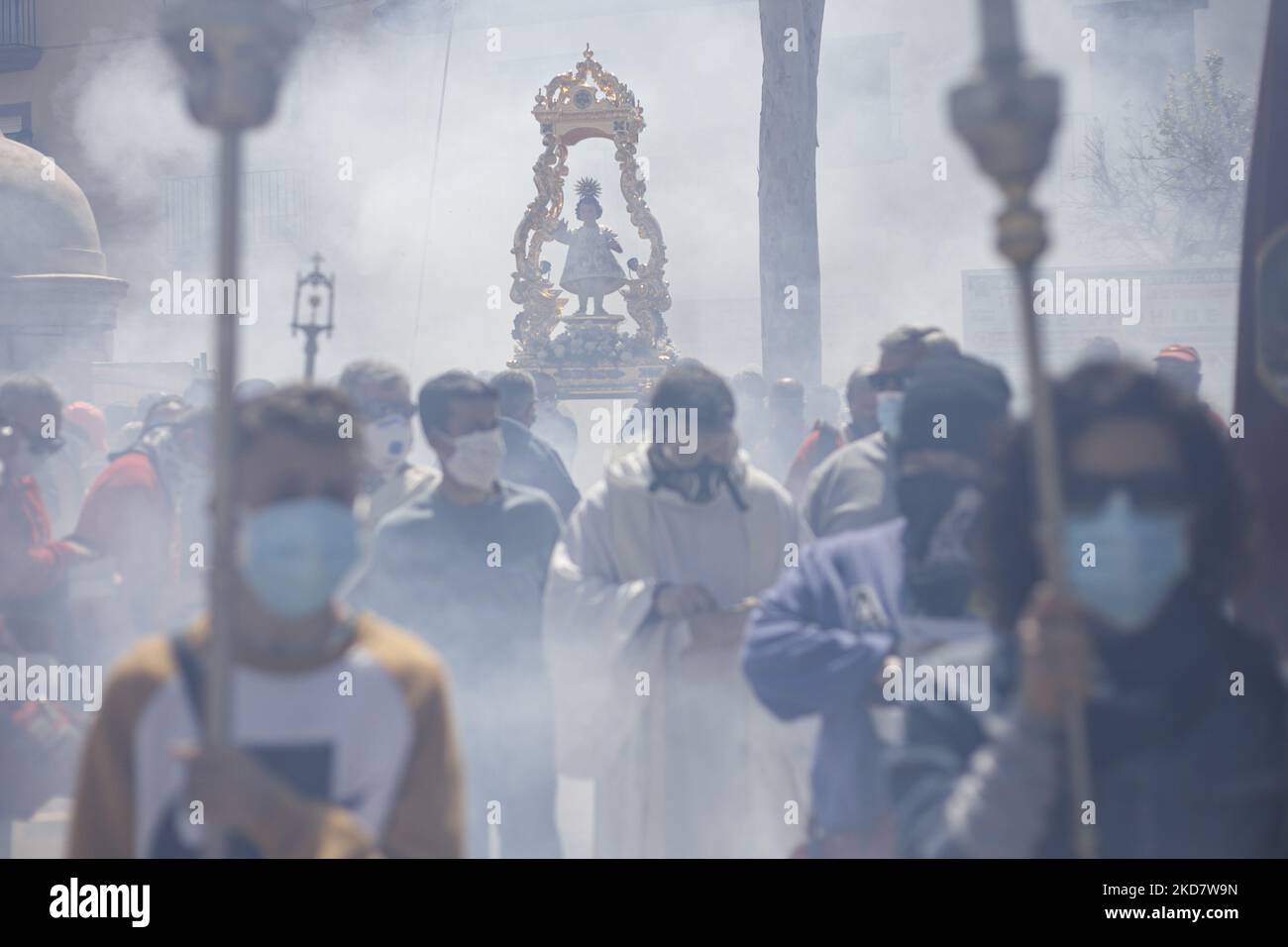 The image of the Nino Resucitado surrounded by smoke from firecrackers ...