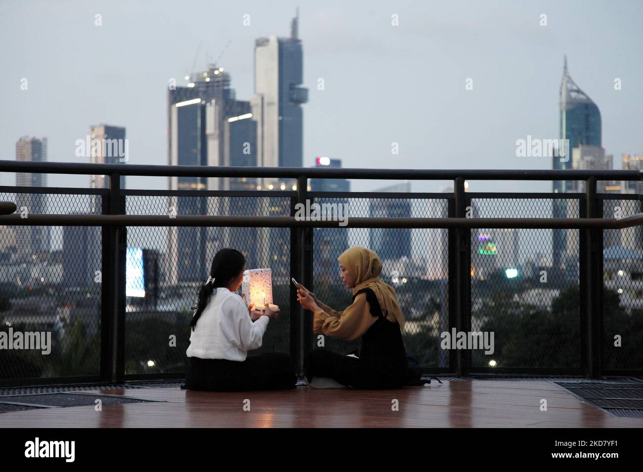 Senayan skywalk bridge hi-res stock photography and images - Alamy