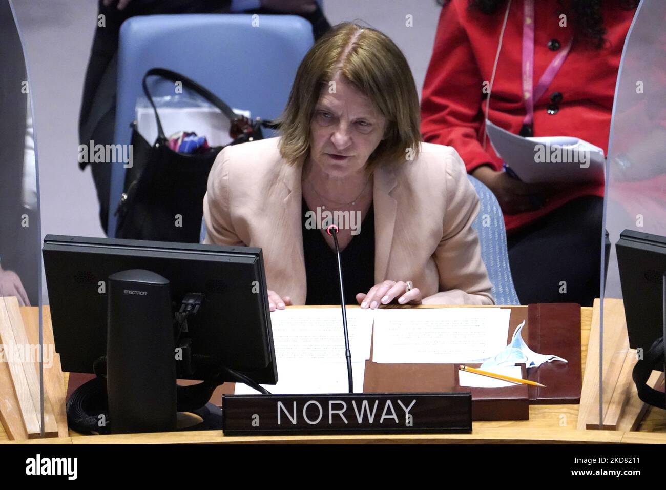 Humanitarian pathways hi-res stock photography and images - Alamy