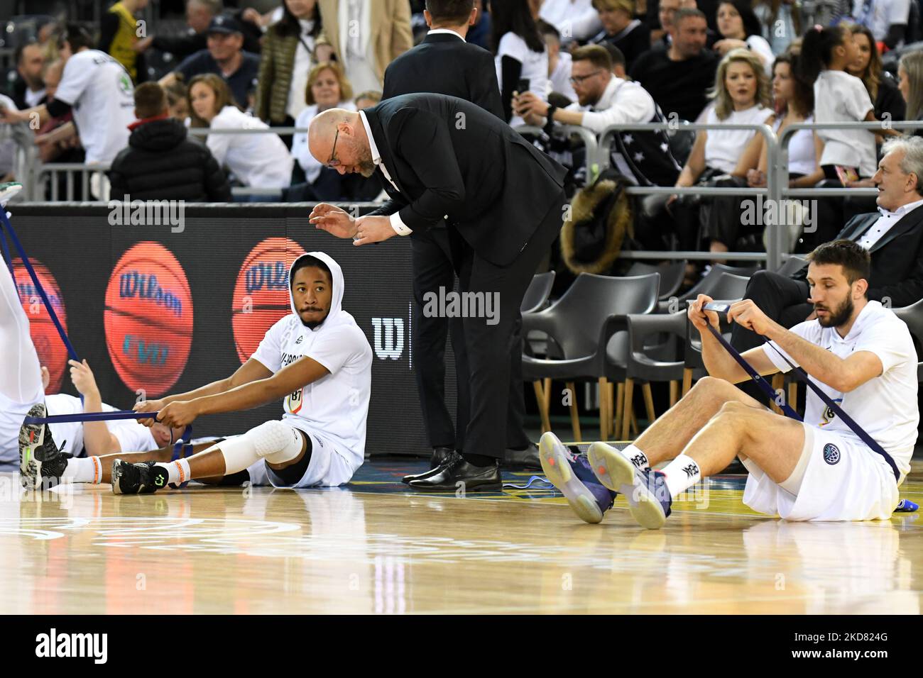 Mihai Silvasan, head coach of U-BT, during the game U-BT Cluj-Napoca v ...