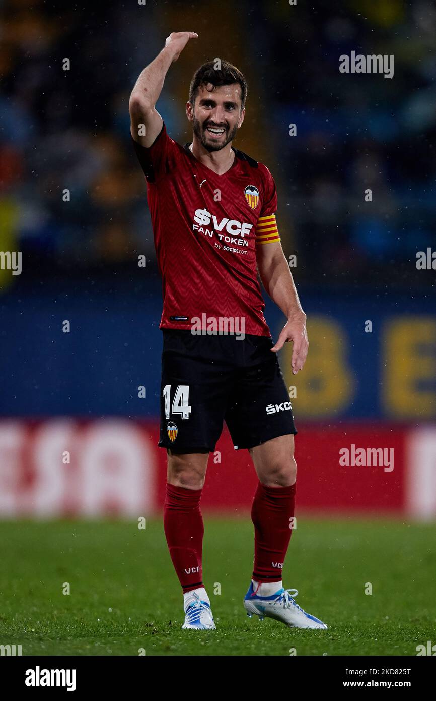 Jose Gaya of Valencia CF reacts during the La Liga Santander match ...