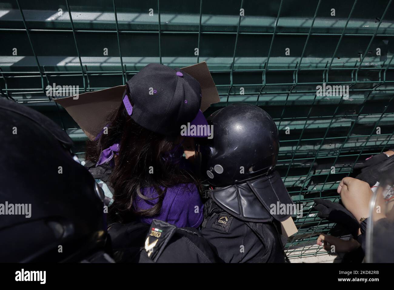 Feminist collectives march against gender based and macho violen hi-res ...