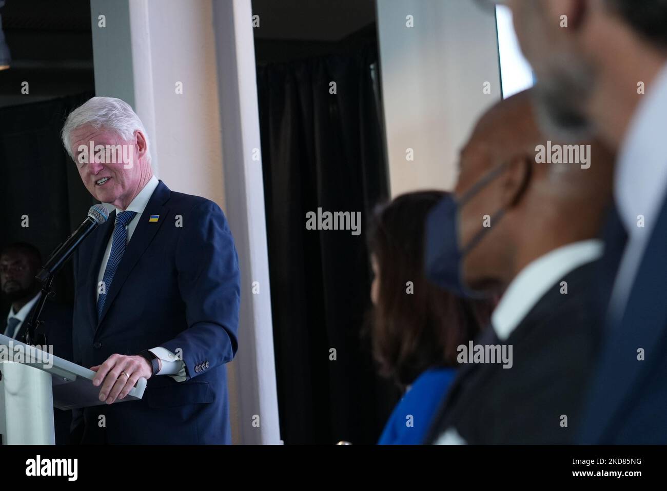 Former President Bill Clinton presents Empire Building Playbook at The ...