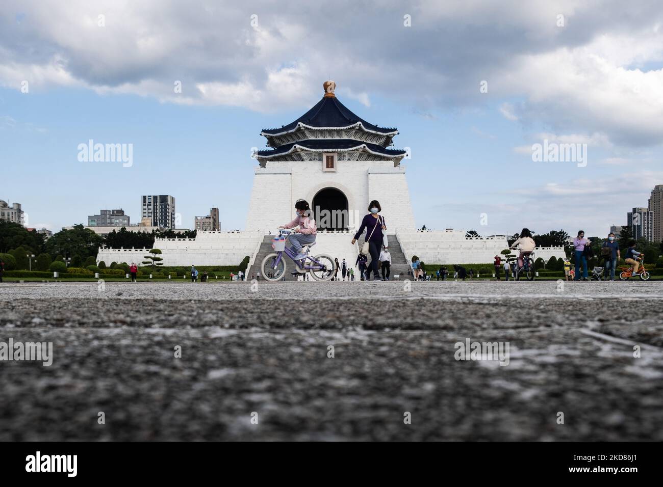 Chiang Kai-shek Memorial Hall , Taipei, Taiwan.(Photo by Jose Lopes ...