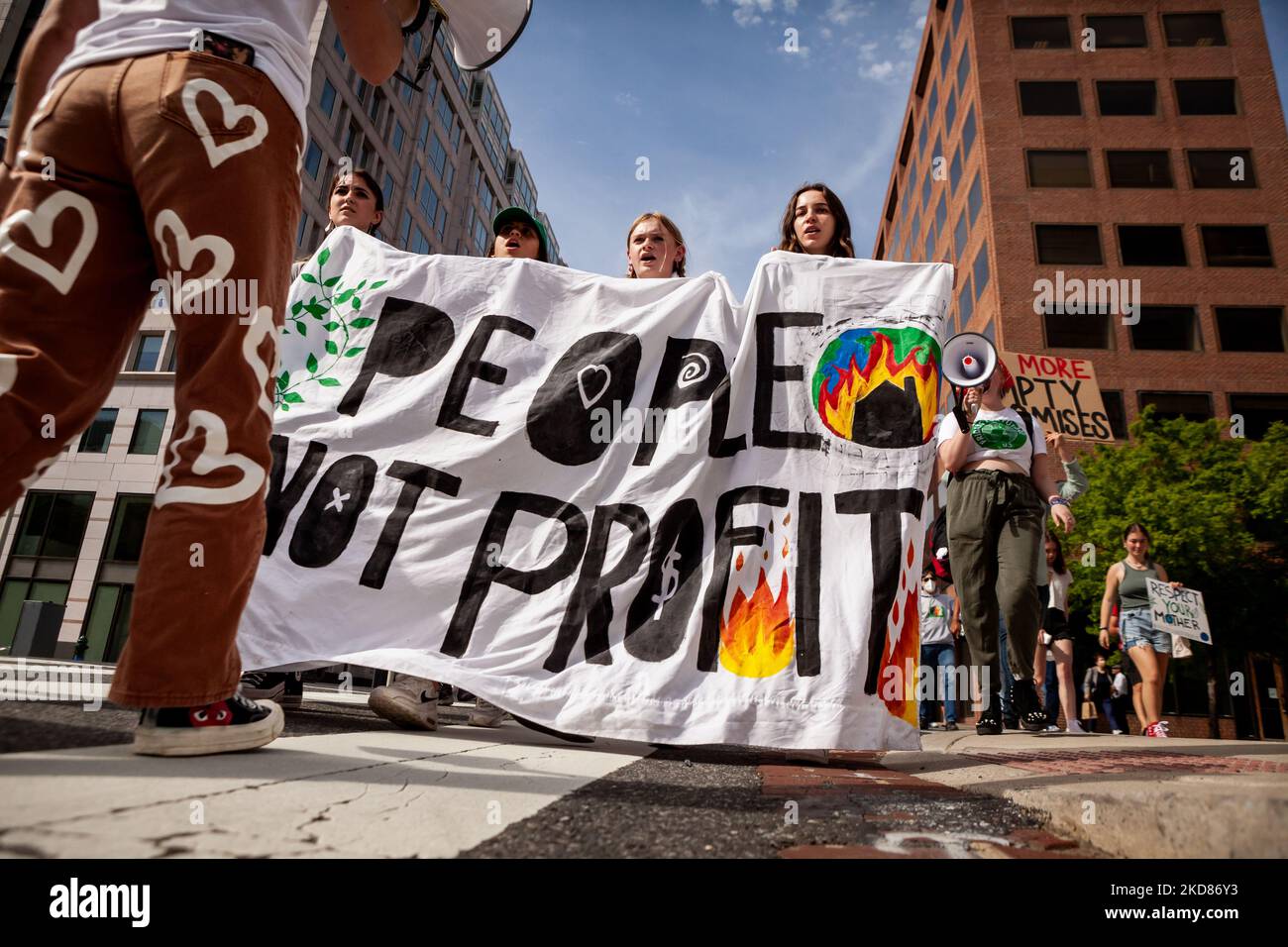 Fossil free federal reserve protest hi-res stock photography and images ...