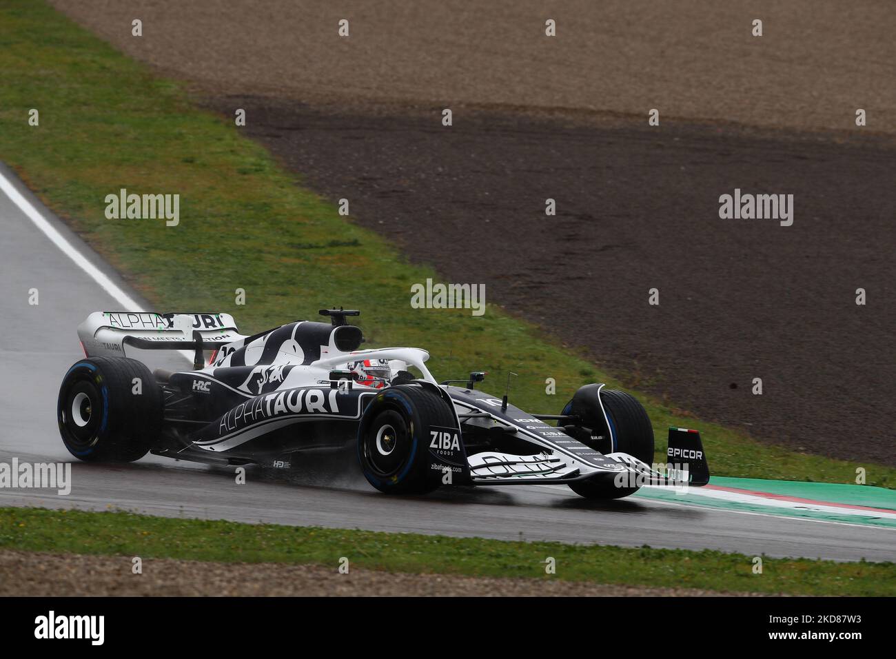 Pierre Gasly of France driving the (10) Scuderia AlphaTauri AT03 Red ...