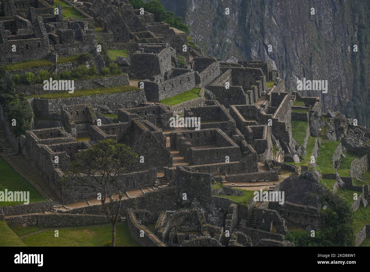 View of the residential section of the ancient Inca city of Machu ...