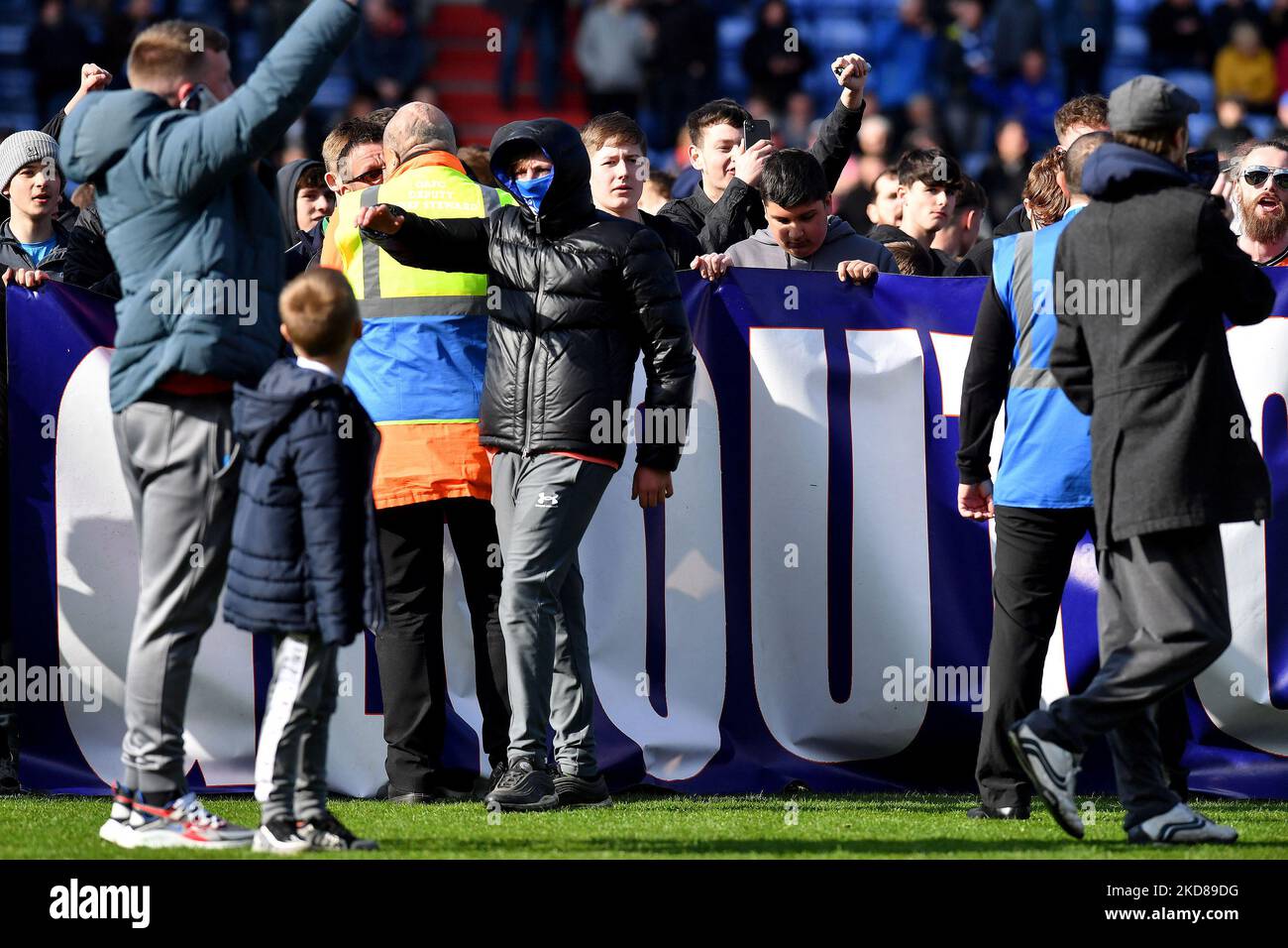 Football pitch invasion hi-res stock photography and images - Alamy