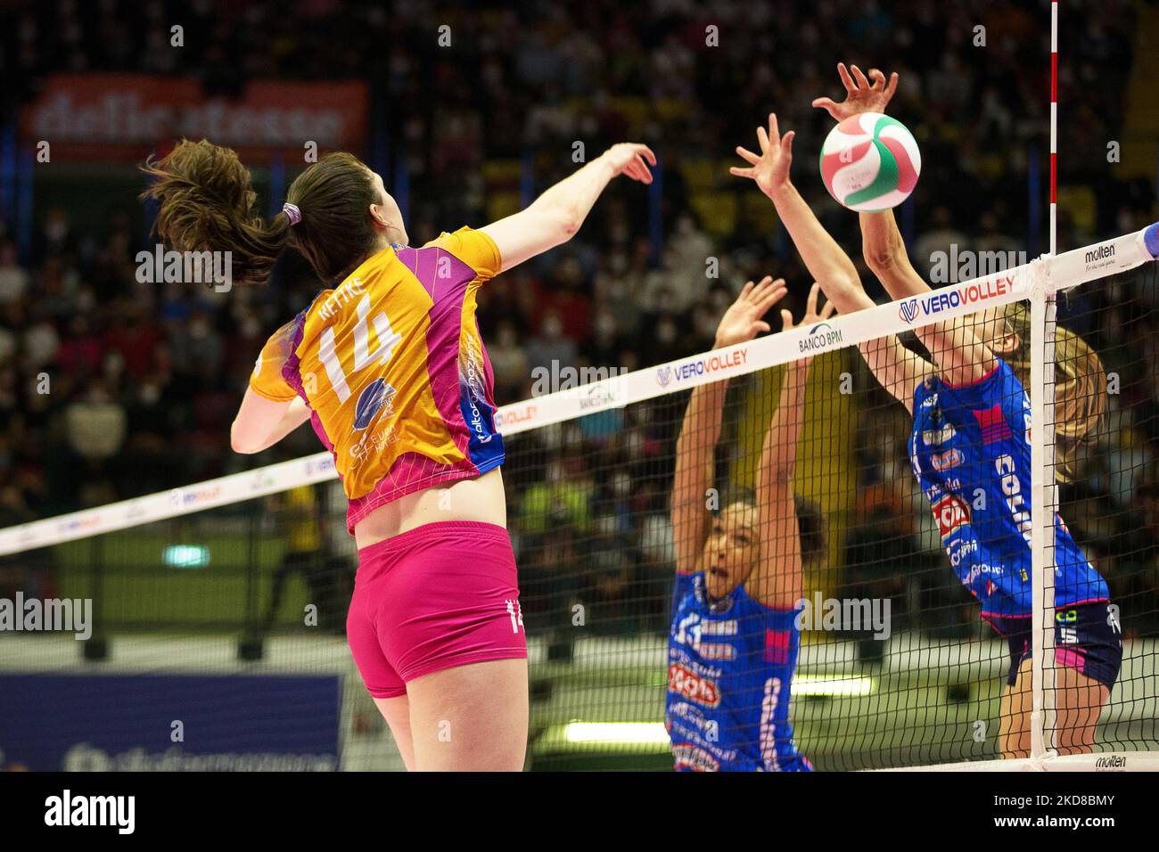 Dana rettke vero volley monza hi-res stock photography and images - Alamy