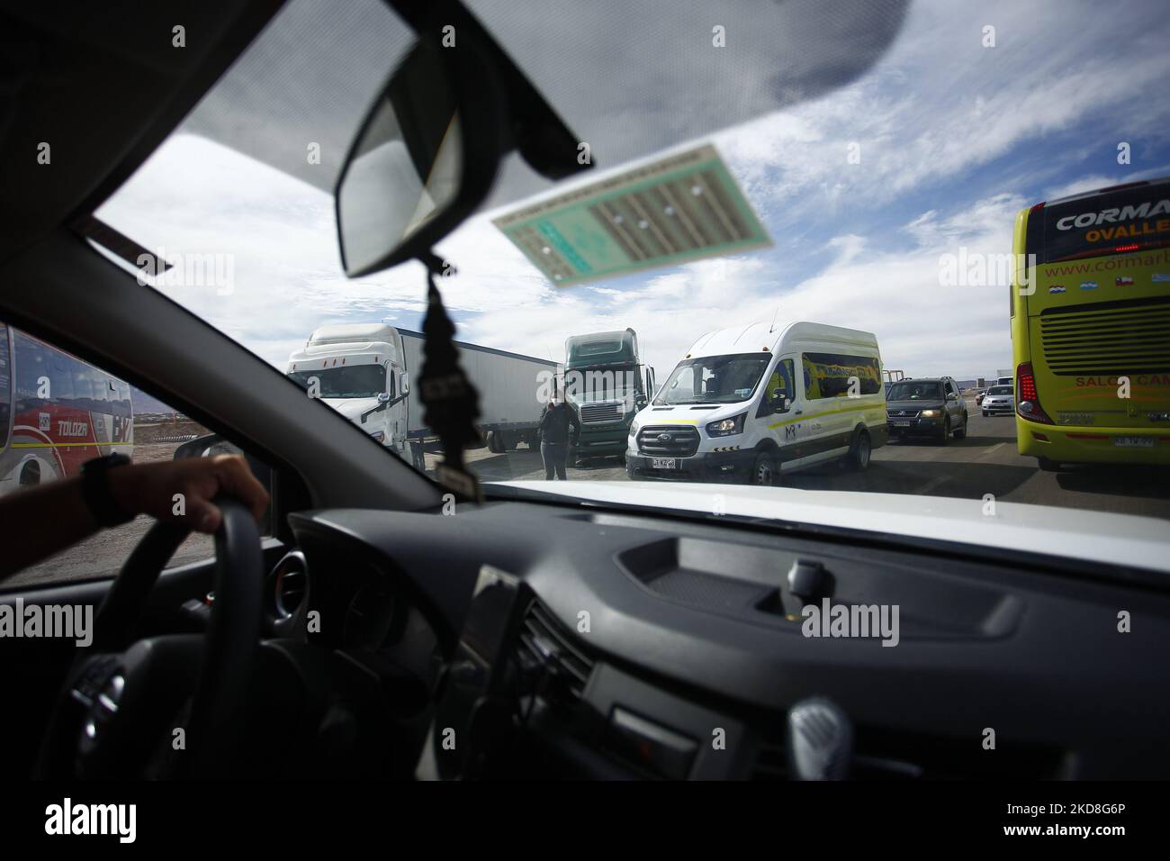 Truck drivers block entrance hi-res stock photography and images - Alamy