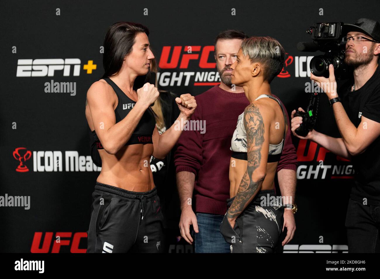 LAS VEGAS, NV - NOVEMBER 4: Marina Rodriguez vs Amanda Lemos face-off ...