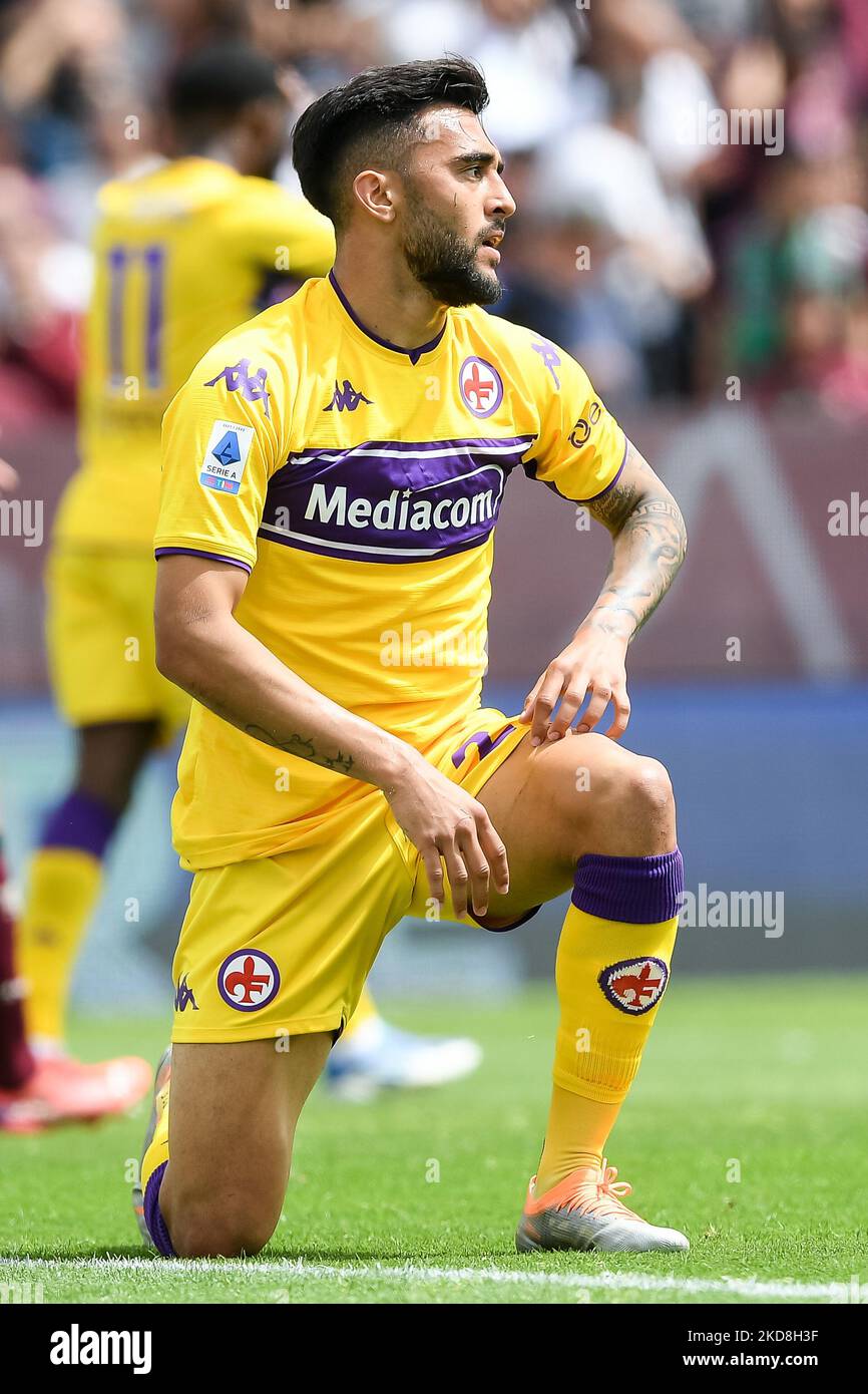 Nicolas Gonzalez of ACF Fiorentina looks dejected during the Serie A ...