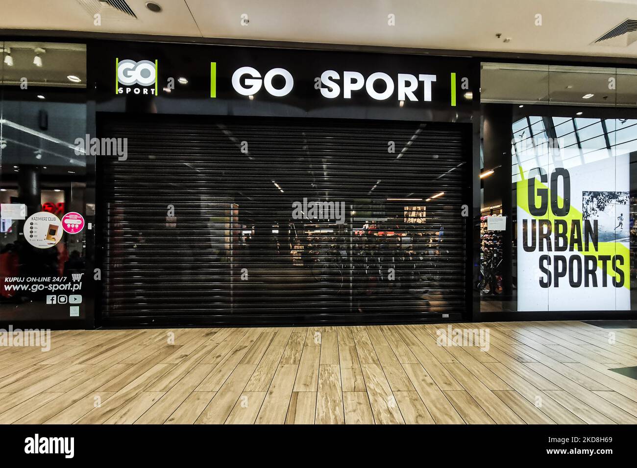 Galeria kazimierz shopping mall hi-res stock photography and images - Alamy