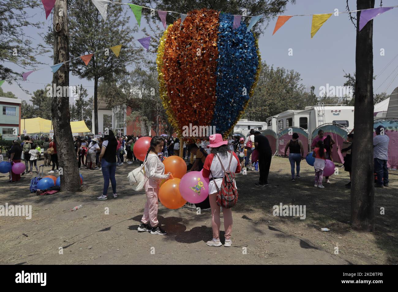Air rights development hi-res stock photography and images - Alamy