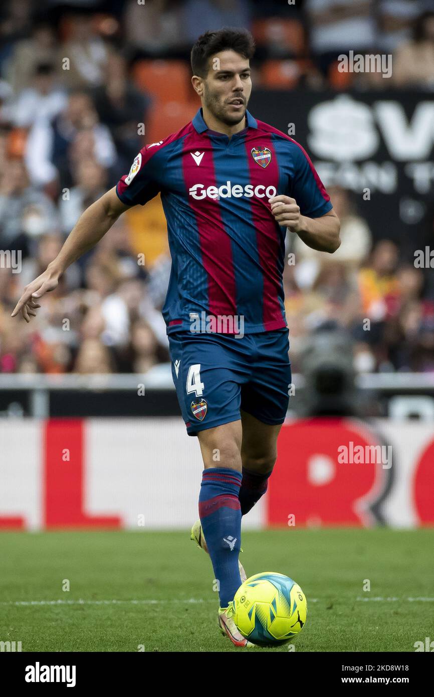 Levantes defender rober pier hi-res stock photography and images - Alamy