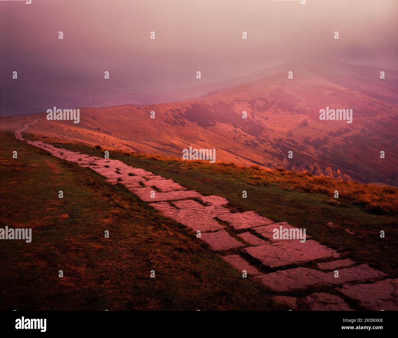 The Mam Tor & The Great Ridge on a foggy sunrise in the Peak District ...
