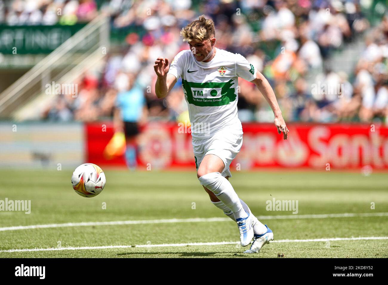 Raul Guti during La Liga match between Elche CF and CA Osasuna at ...