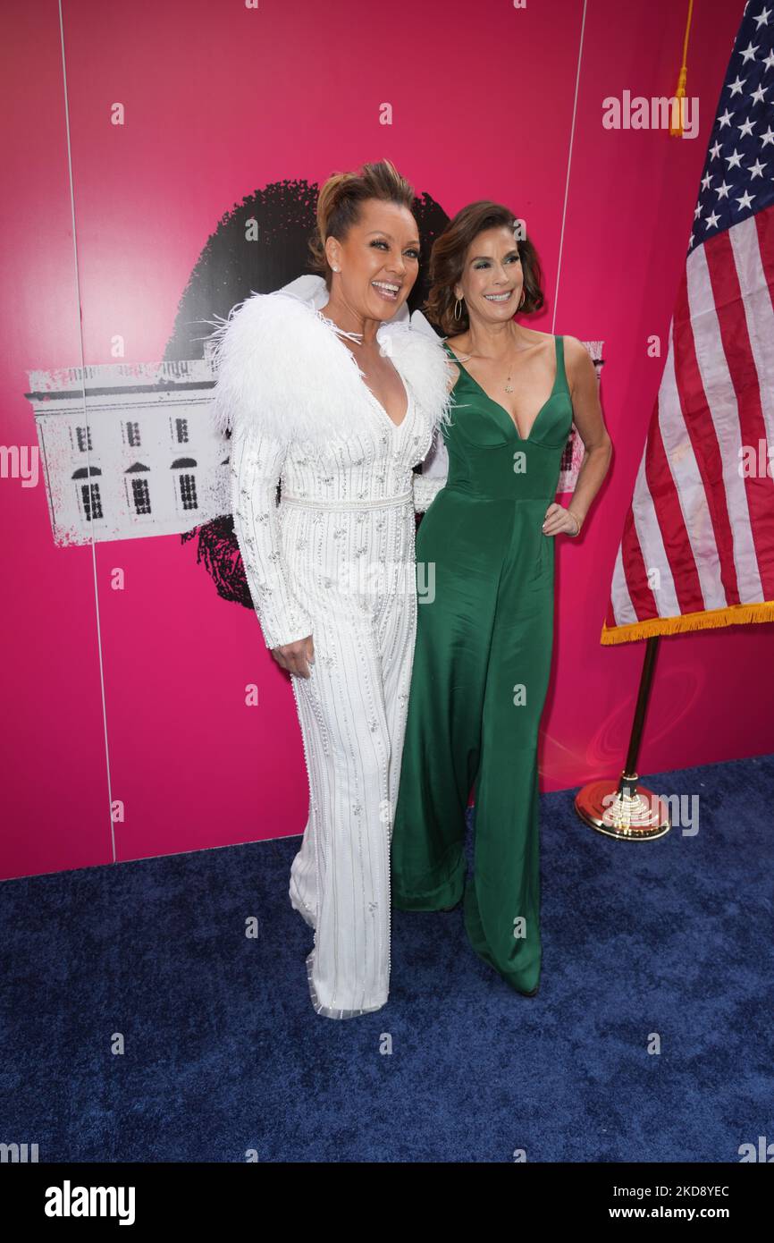NEW YORK, NEW YORK - MAY 01: Vanessa Williams and Teri Hatcher pose at ...