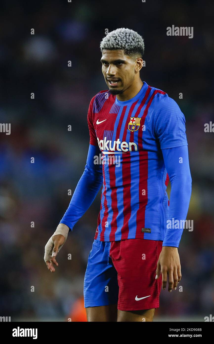 04 Ronald Araujo of FC Barcelona during the La Liga match between FC ...