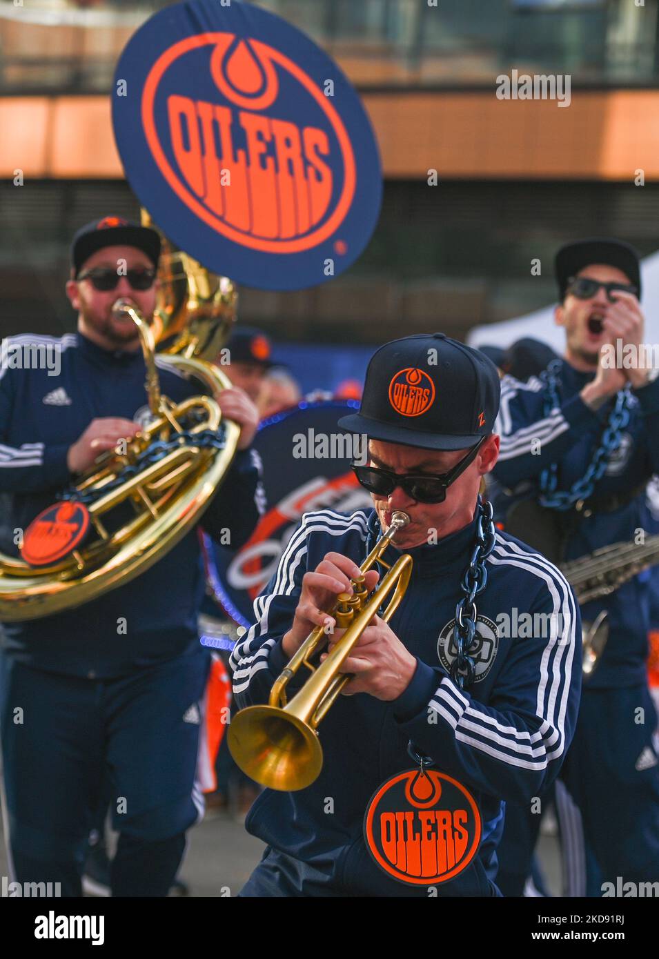 Edmonton oilers drum hi-res stock photography and images - Alamy