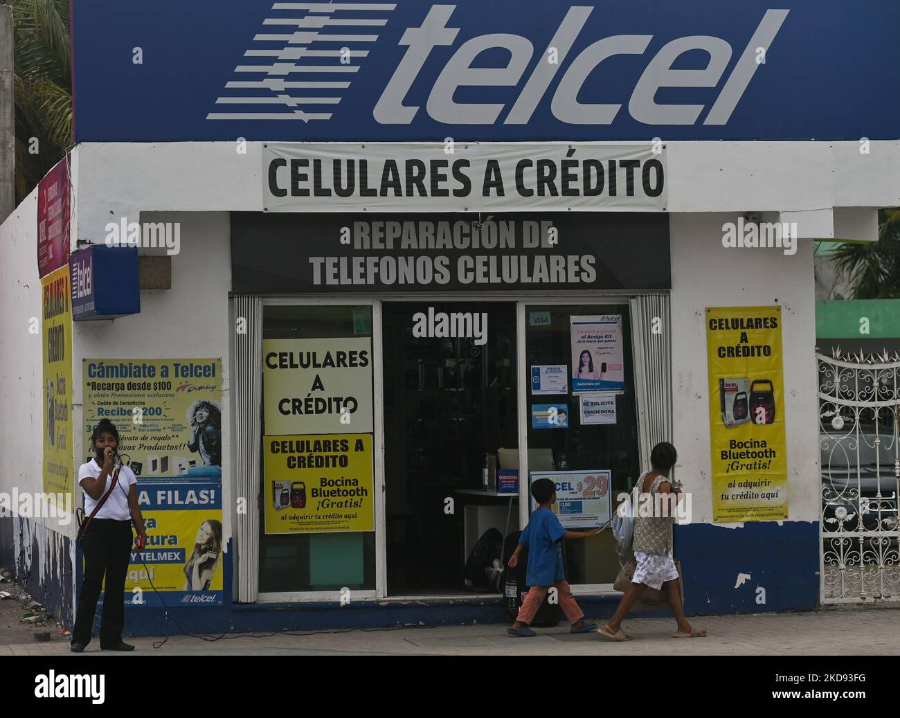 Telcel store in the center of Playa del Carmen. On Friday, 29 April ...