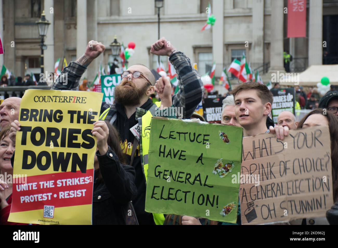 Trafalgar square, London, UK. 5th November 2022. Thousands rally in ...