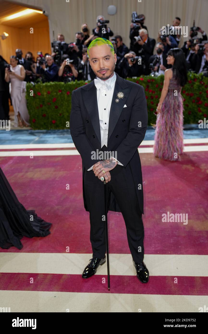 NEW YORK, NEW YORK - MAY 02: J. Balvin attend The 2022 Met Gala ...