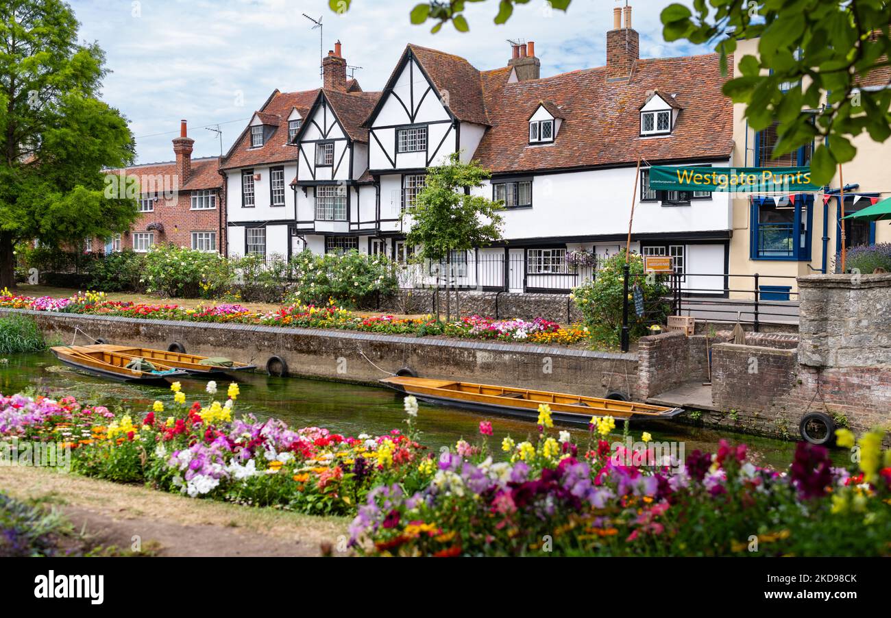 Westgate Punts, Westgate Gardens and Great Stour River, Canterbury ...