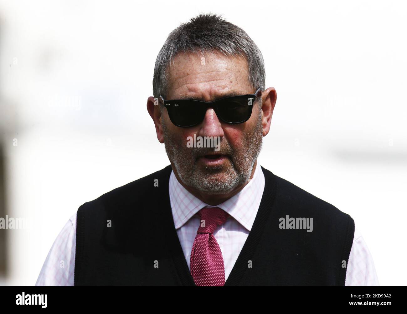 : Graham Gooch of Essex during County Championship - Division One (Day ...
