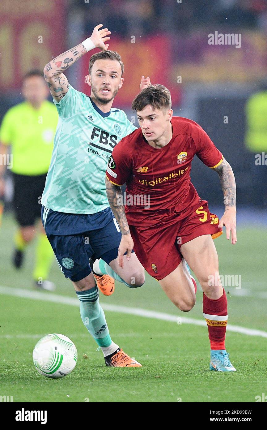 James nicola hi-res stock photography and images - Alamy