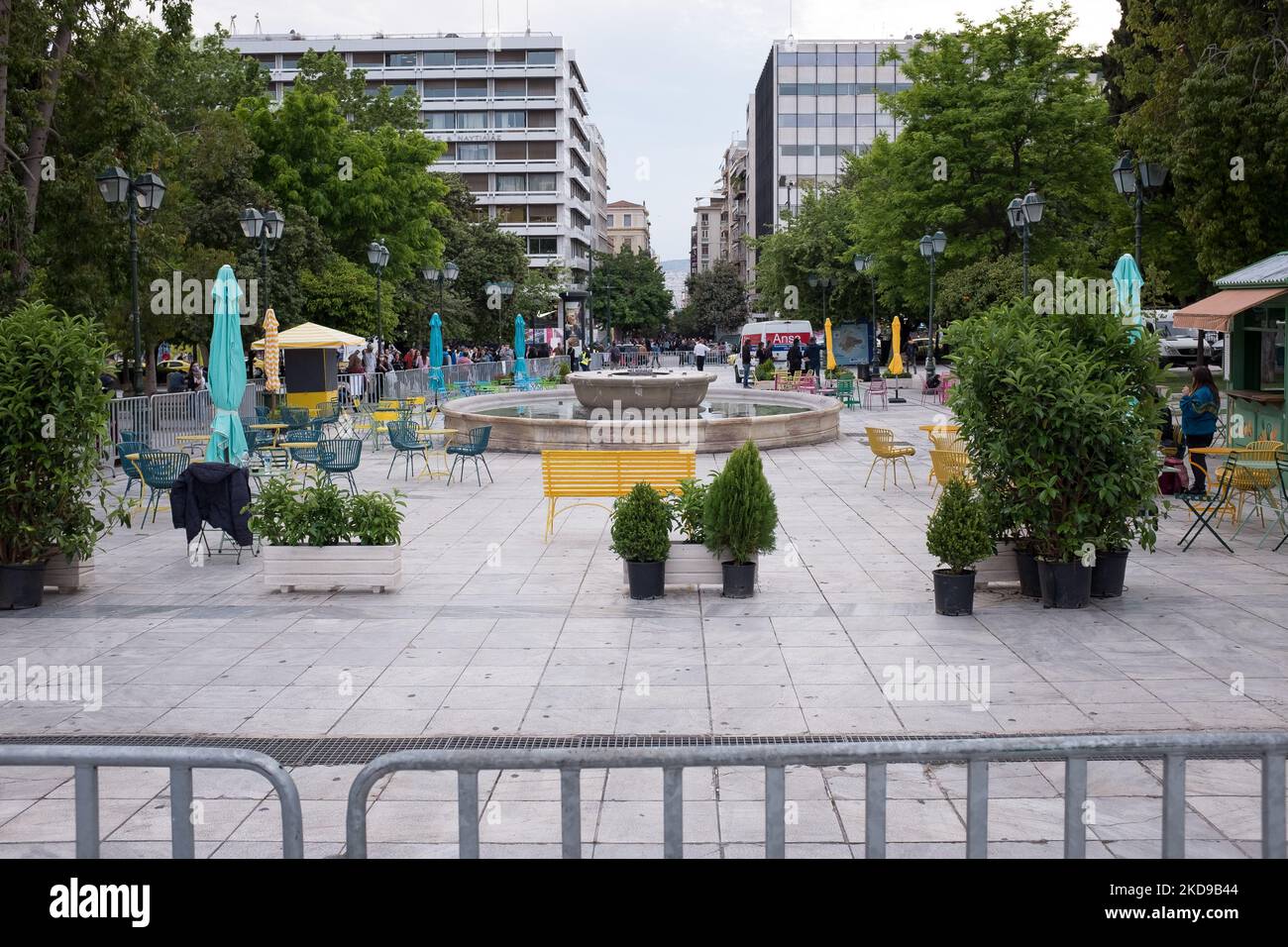 Syntagma Square was closed due to the shooting of the new short film ...