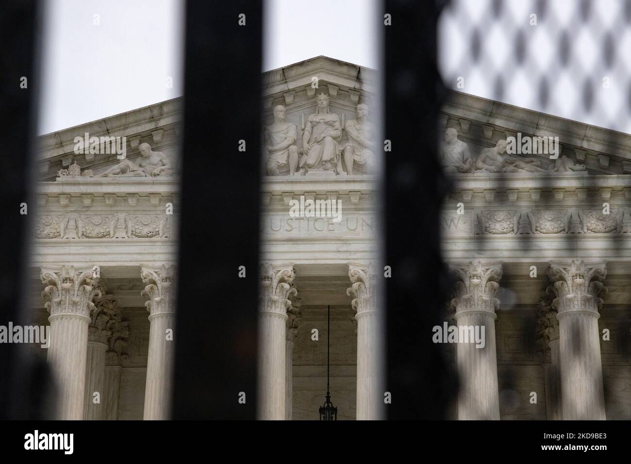 The Supreme Court in Washington, D.C. is seen behind non-scalable ...