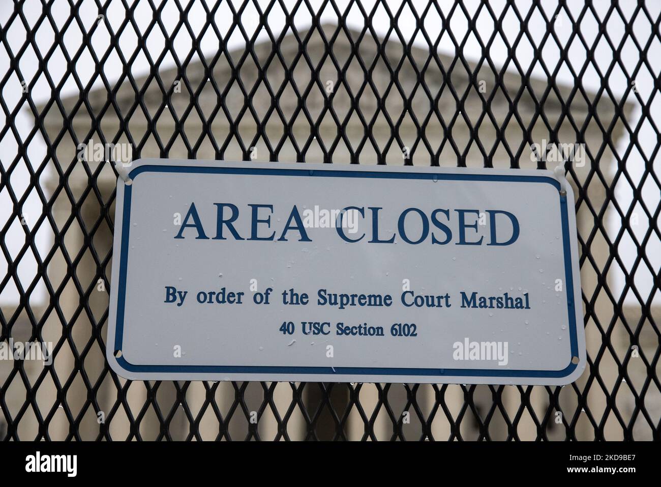 Scalable fencing hi-res stock photography and images - Alamy