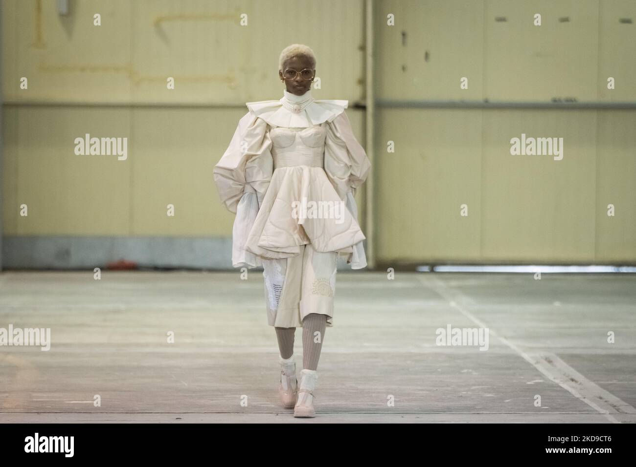 The New Graduate Fashion Show (NGFL) with new fashion and jewelry ...