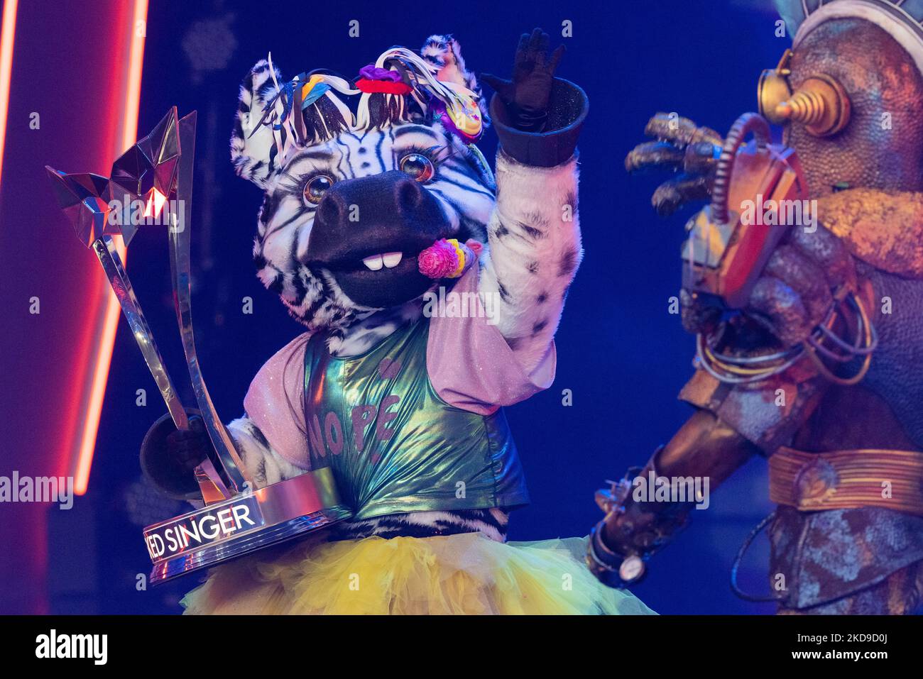 Cologne, Germany. 05th Nov, 2022. Last year's winner Ella Endlich as ...