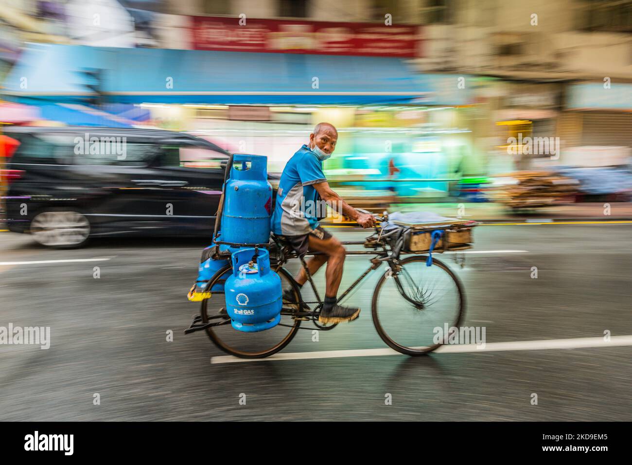 Gas delivery man rides hi-res stock photography and images - Alamy