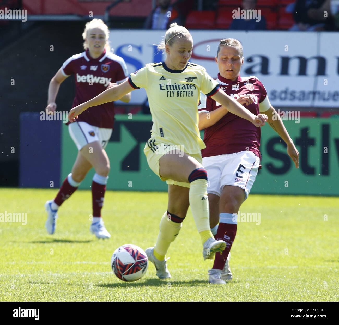 Beth Mead of Arsenal during Barclays FA Women's Super League match ...