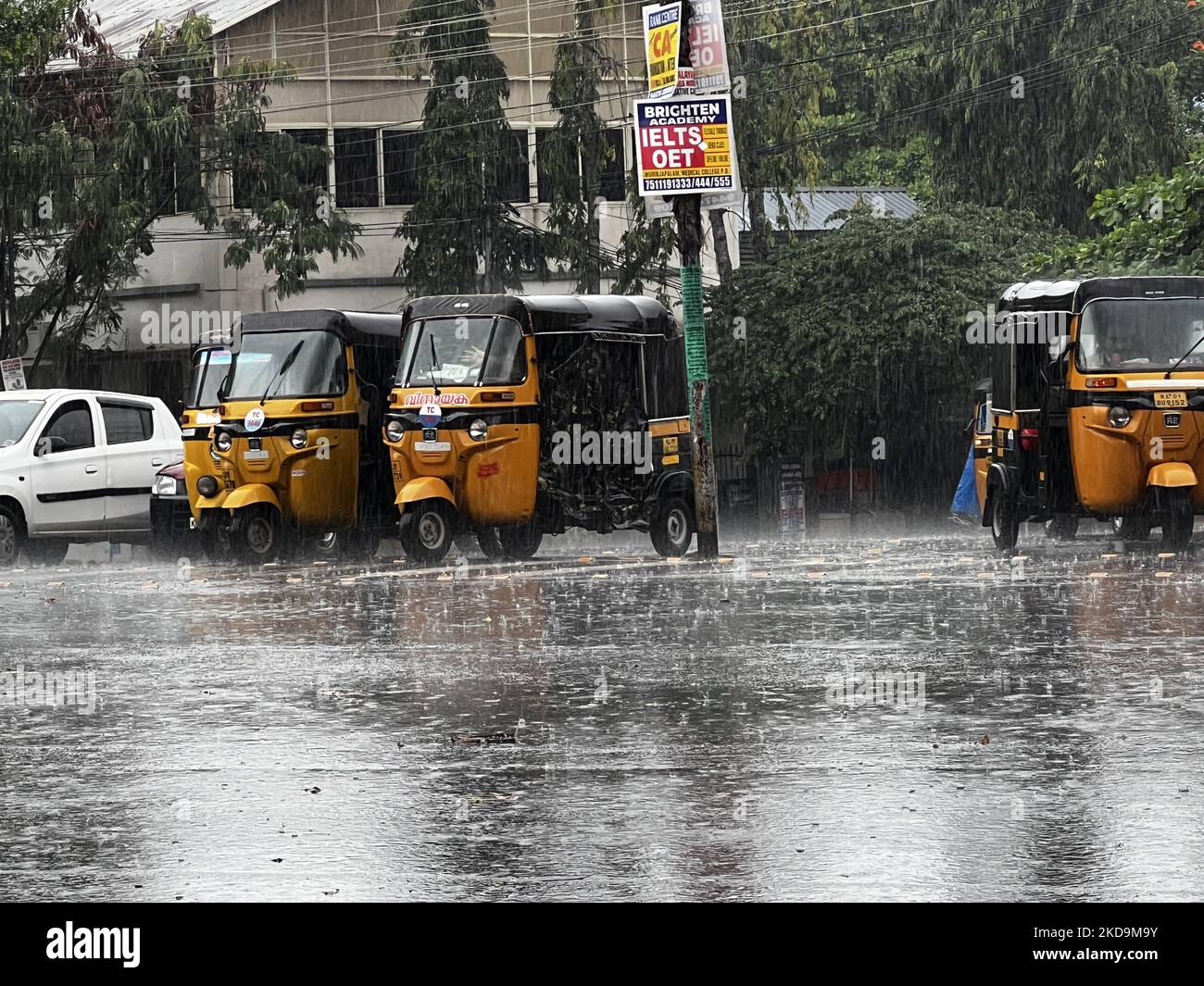 Thunderstorms hit the city of Thiruvananthapuram (Trivandrum), Kerala ...