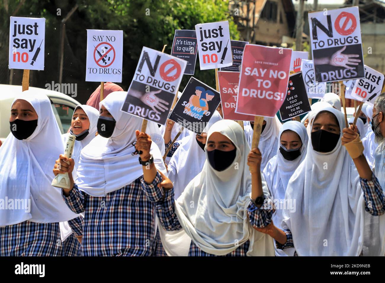 Students take part in Anti Drug Rally Organised by Indian Army 22 RR ...