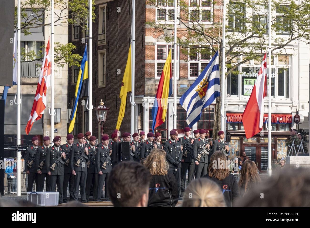 Thousands of people, crowds attend the Remembrance Day commemoration ...