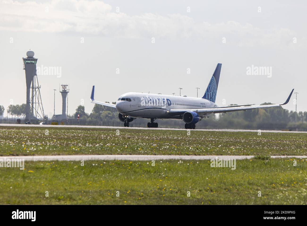 United Airlines Boeing 767-300 aircraft as seen departing from ...