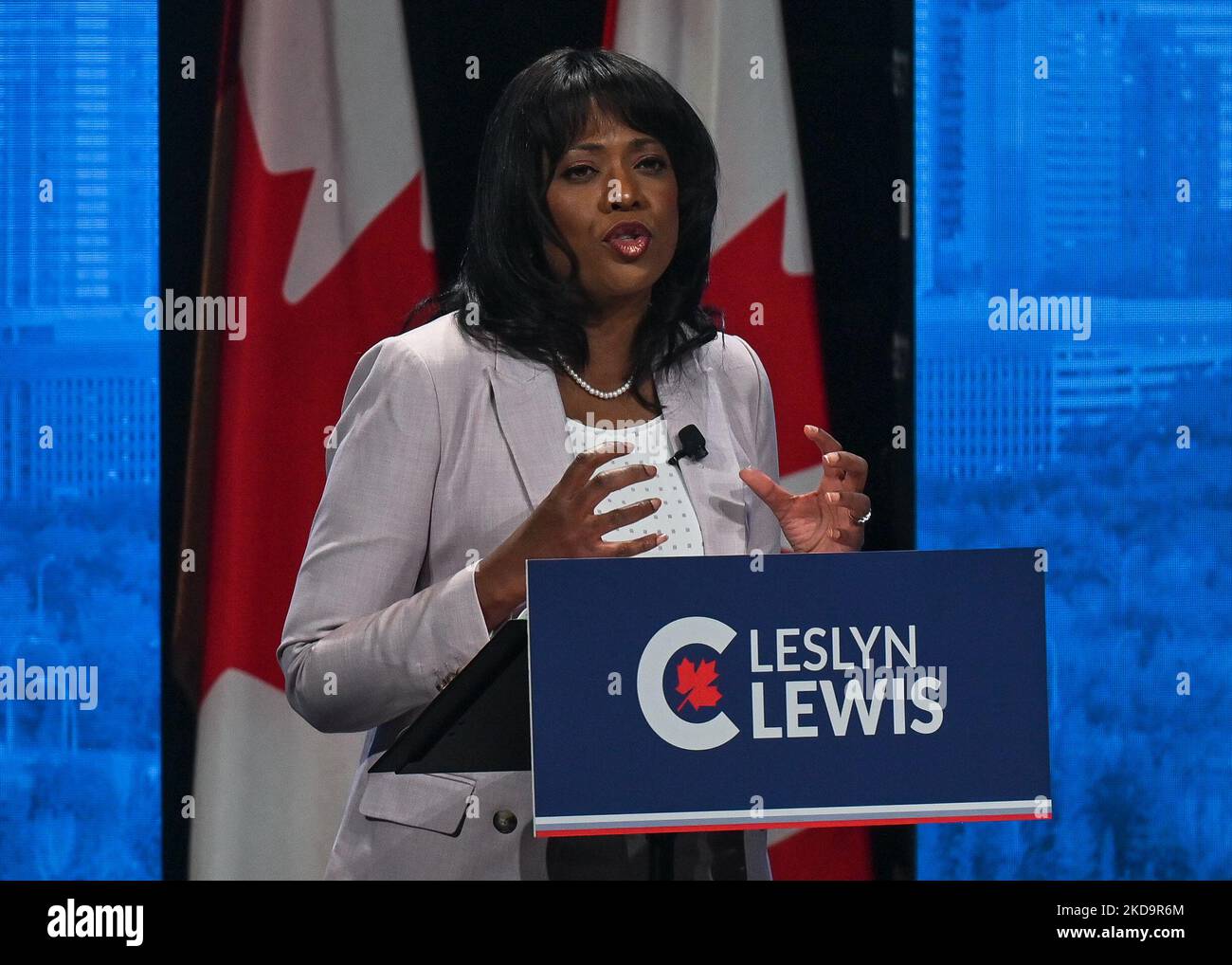 Leslyn lewis hi-res stock photography and images - Alamy