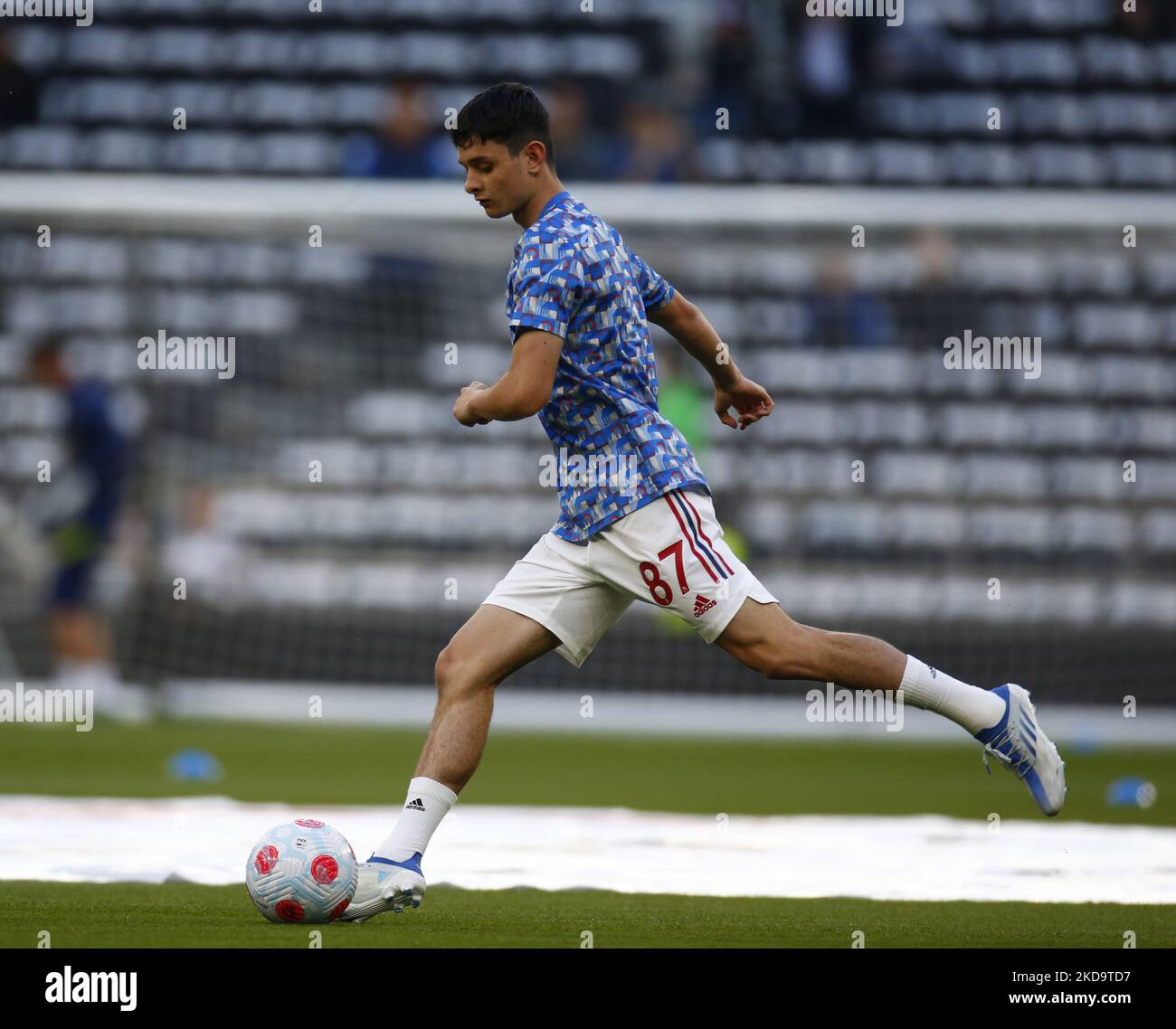 Charlie Patino of Arsenal of Arsenal during the pre-match warm-up ...