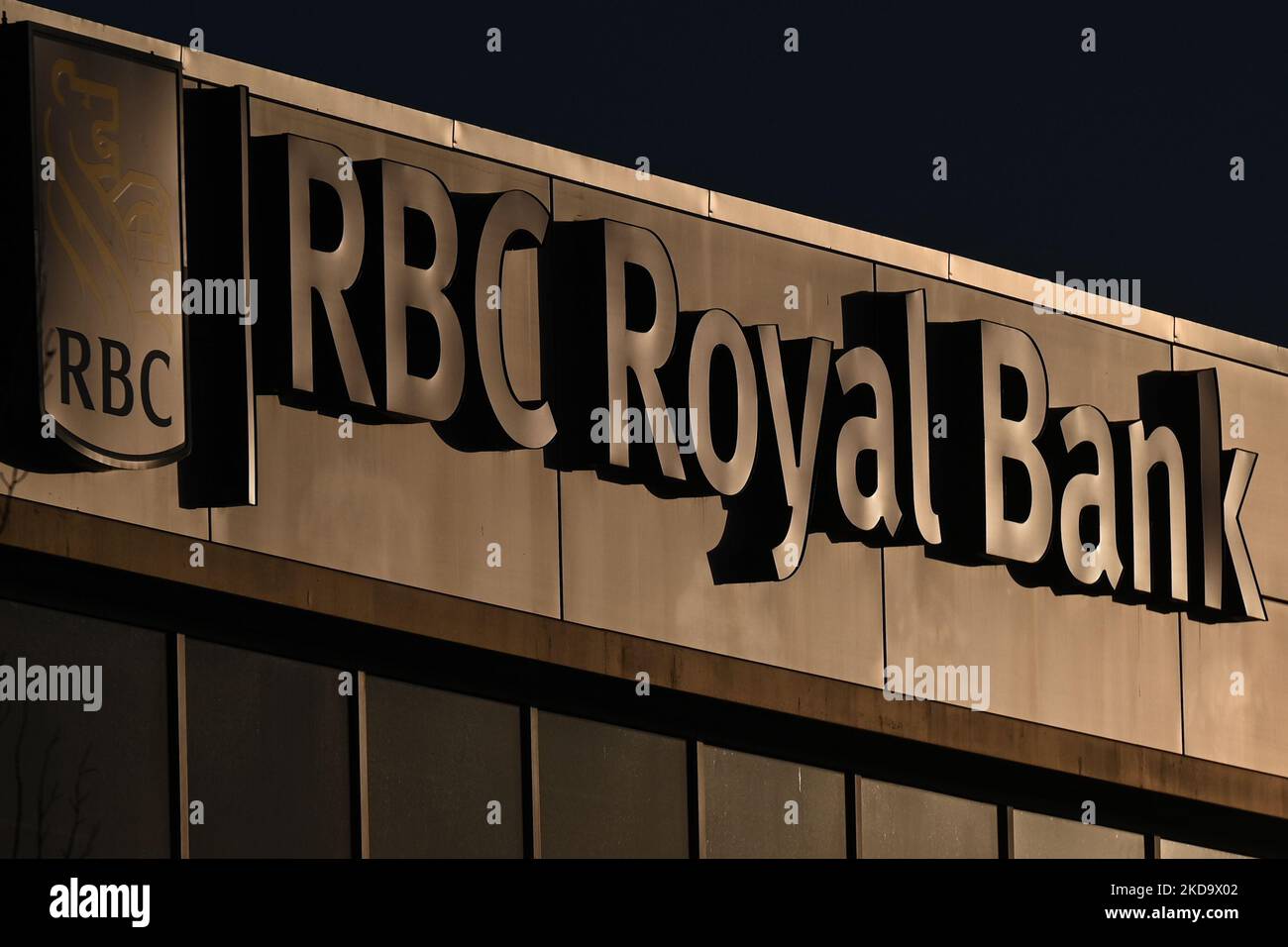 Rbc royal bank logo hi-res stock photography and images - Alamy